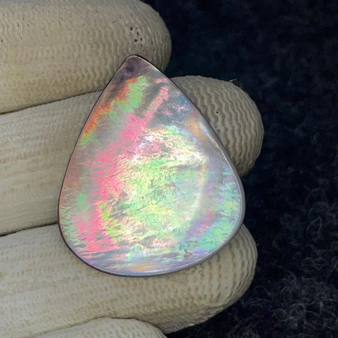 Tahitian Black Mother of Pearl Pear Cabochon 34x29x3 MM 17 - Etsy