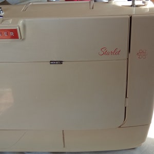 Machine à coudre Singer Starlet 495 bras libre entièrement révisée ...