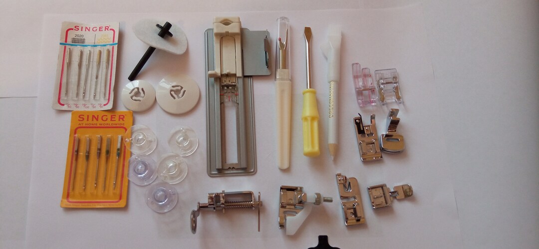 Bag of Accessories for Singer Futura 4000/4020 Sewing Machine - Etsy