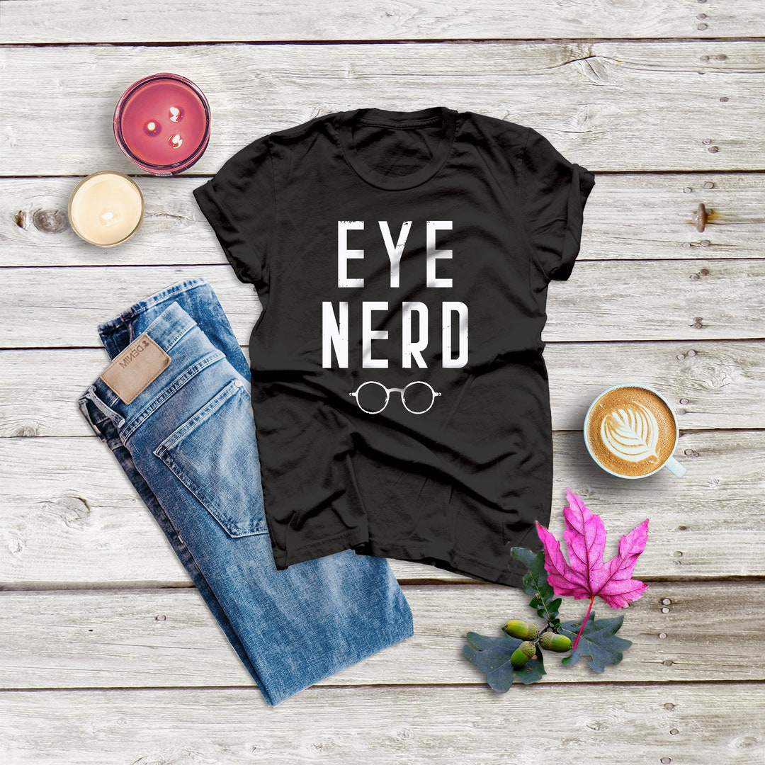 Optometrist Unisex Tee Shirt, Eye Doctor ,ophthalmologist ,eye Nerd ...