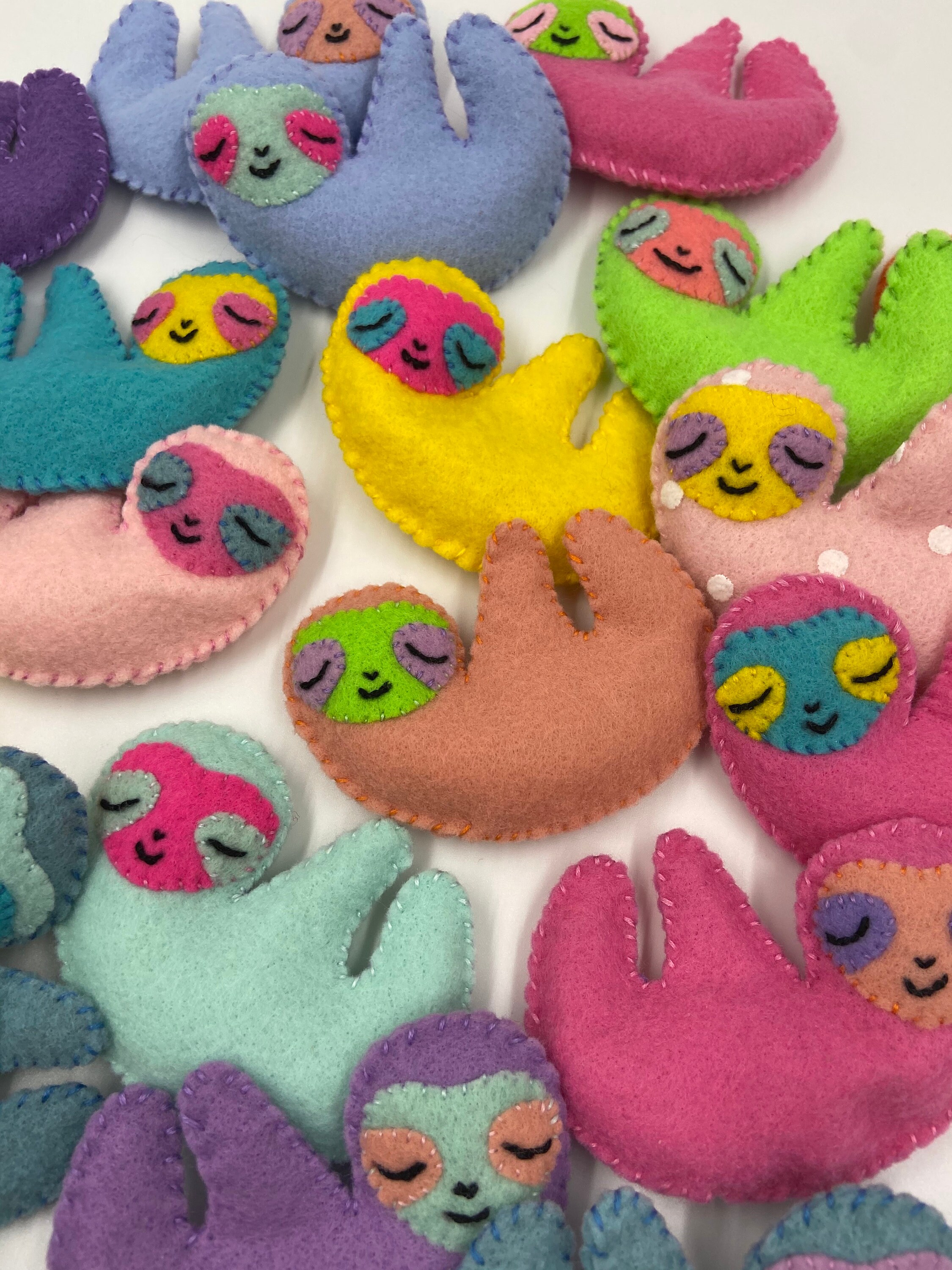 Sleepy Sloths/ Lavender Rice Plushies/ Calming Felt Toy/ Sloth Stuffed ...