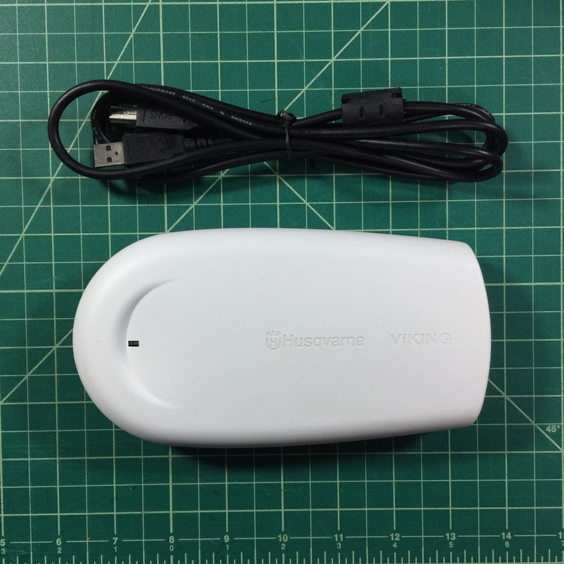 Husqvarna Viking USB Embroidery Designs Reader/writer for 512kb Cards ...