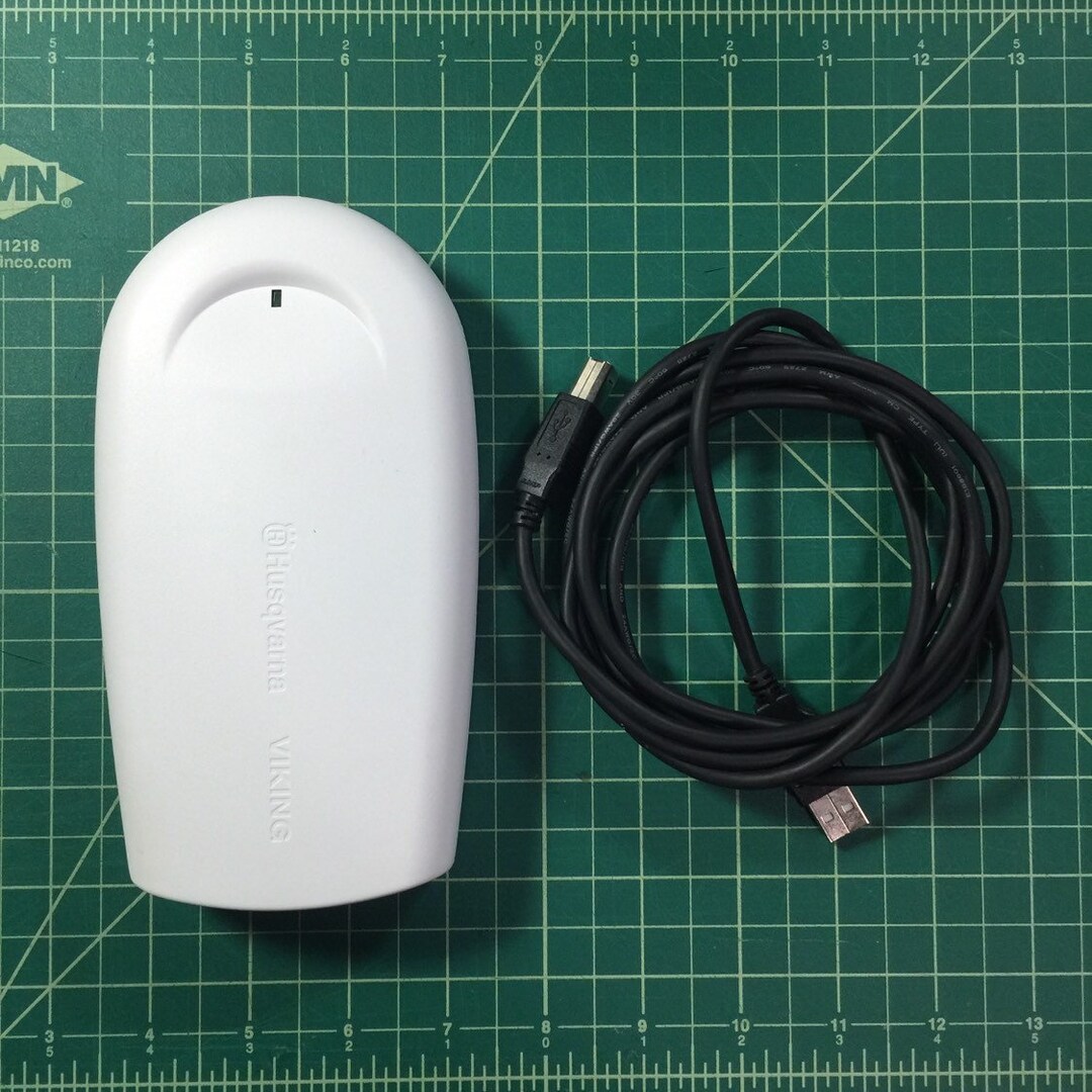Husqvarna Viking USB Embroidery Designs D-card Reader/writer Unit for ...