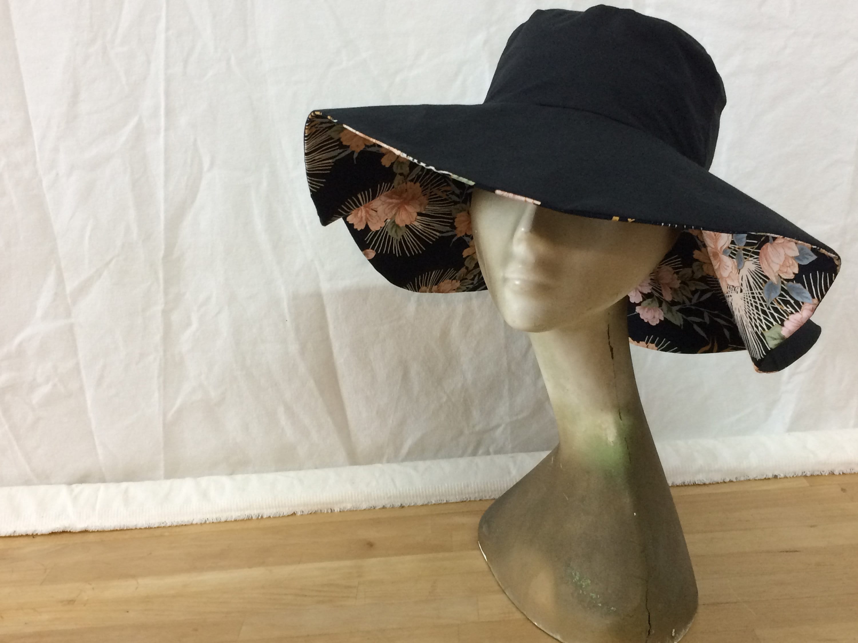 Serpentine Pattern - Hat Sewing Pattern- Floppy Huge Brim Reversible ...