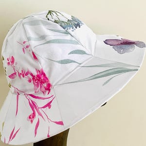 Sewing Pattern of Tulip Hat Designer Widebrim Sunhat Pattern Reversible ...