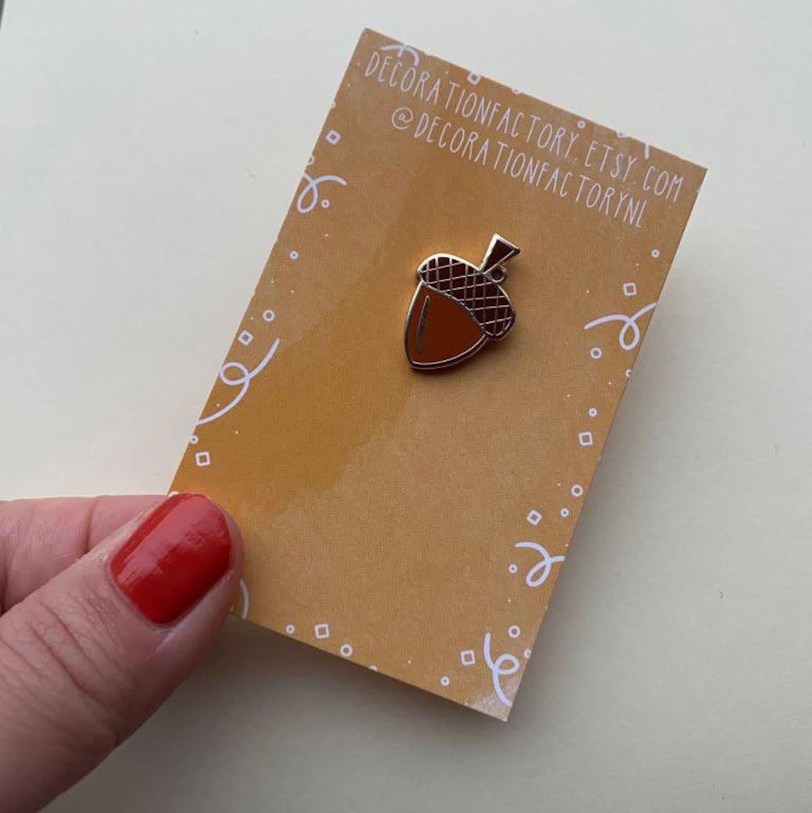 Acorn Enamel Pins // Hard Enamel Lapel Pin Gold Plated Fall - Etsy