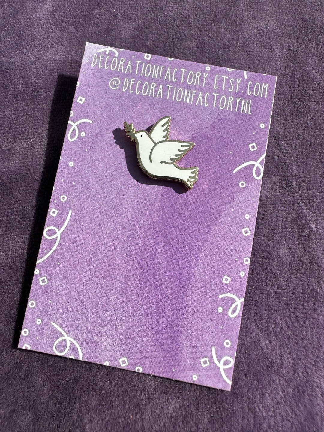 Tiny White Dove of Peace Enamel Pin//harde Enamel Pin, Freedom Pin ...