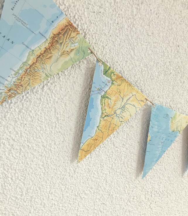 10 Flags 2m Handmade Paper Bunting World Map // Travel Garland | Etsy