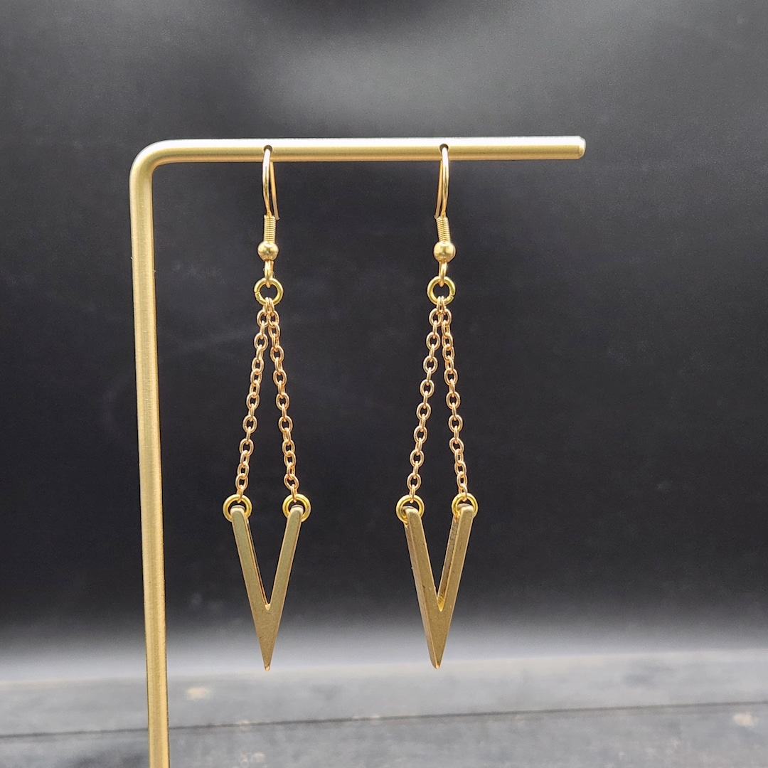 Gold Chevron Earrings V Shaped Earrings, Trapeze Earrings Gold, Diamond ...