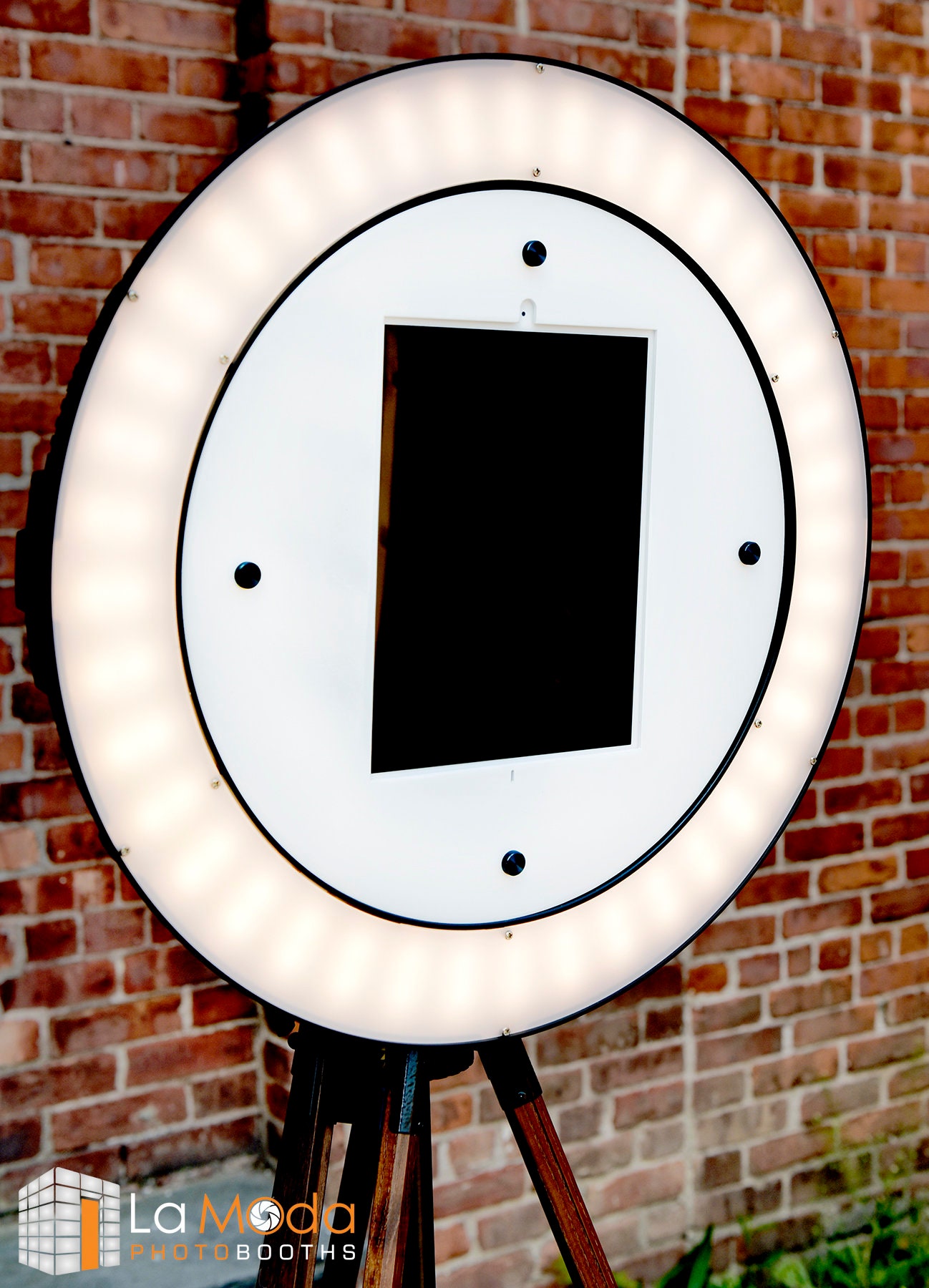 IPad Photo Booth Wood Tripod, Led Ring Light. IN STOCK - Etsy
