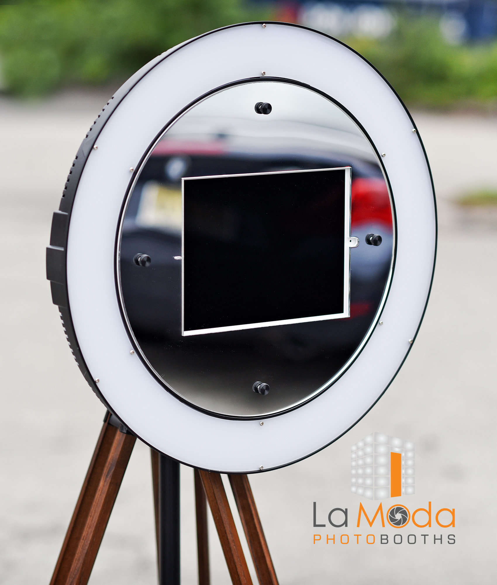 IPad Photo Booth Wood Tripod, Led Ring Light. IN STOCK - Etsy