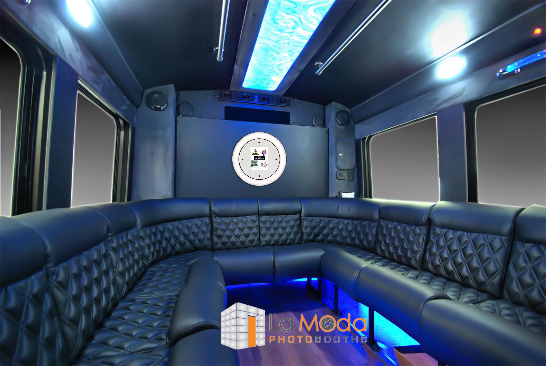 Wall Mounted iPad Photo Booth Made of High Quality Aluminum. Perfect ...