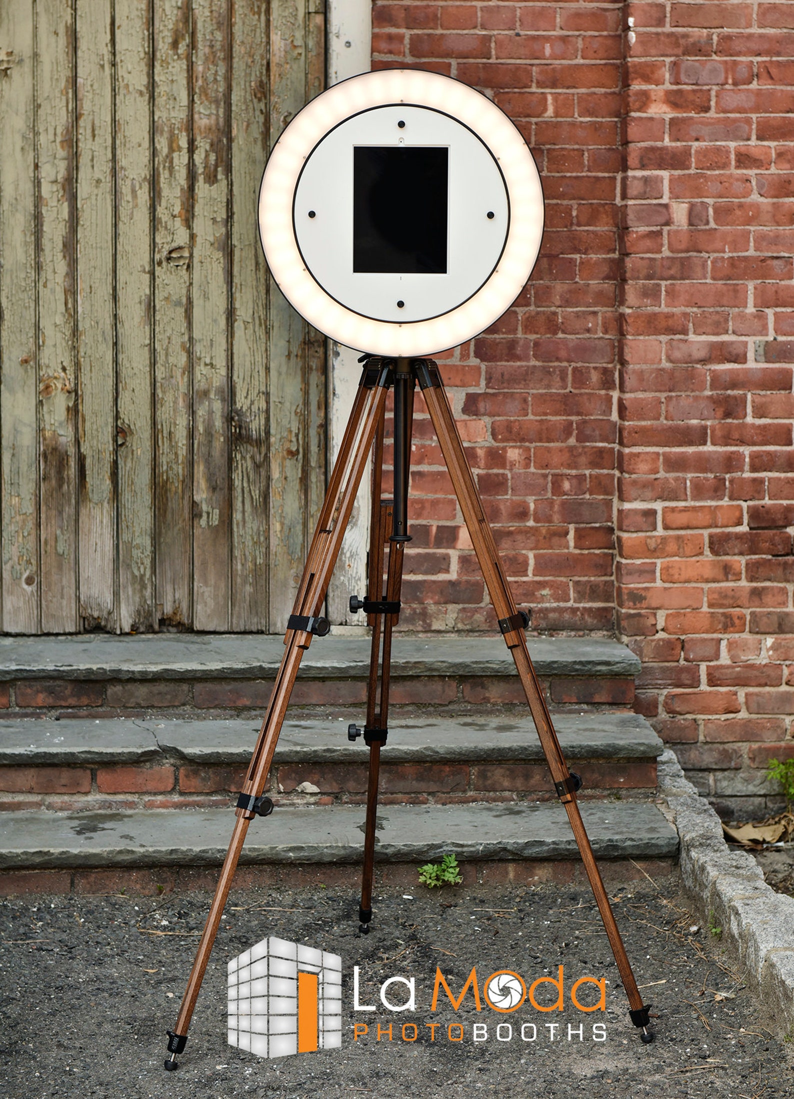 IPad Photo Booth Wood Tripod, Led Ring Light. IN STOCK - Etsy