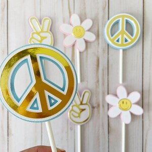 Groovy Cupcake Toppers, Hippie Birthday Theme, Retro Decor - Etsy