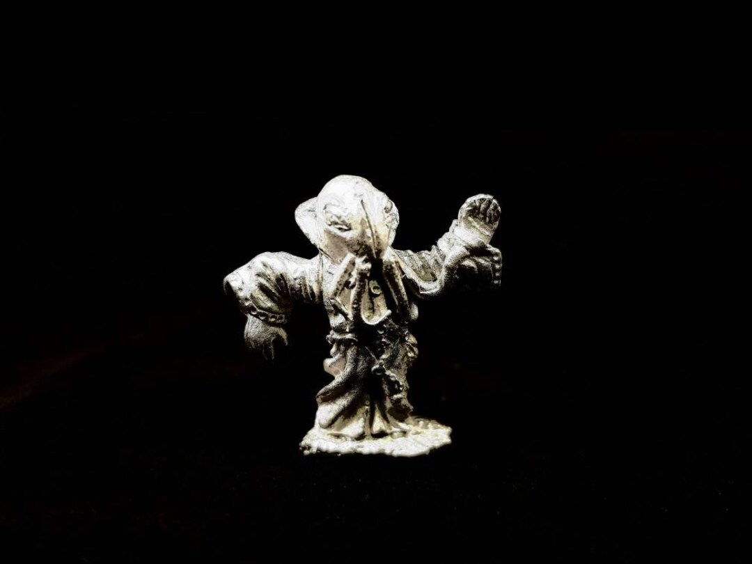 Stranger Things Mind Flayer Shadow Monster Miniature Figurine Dungeons ...
