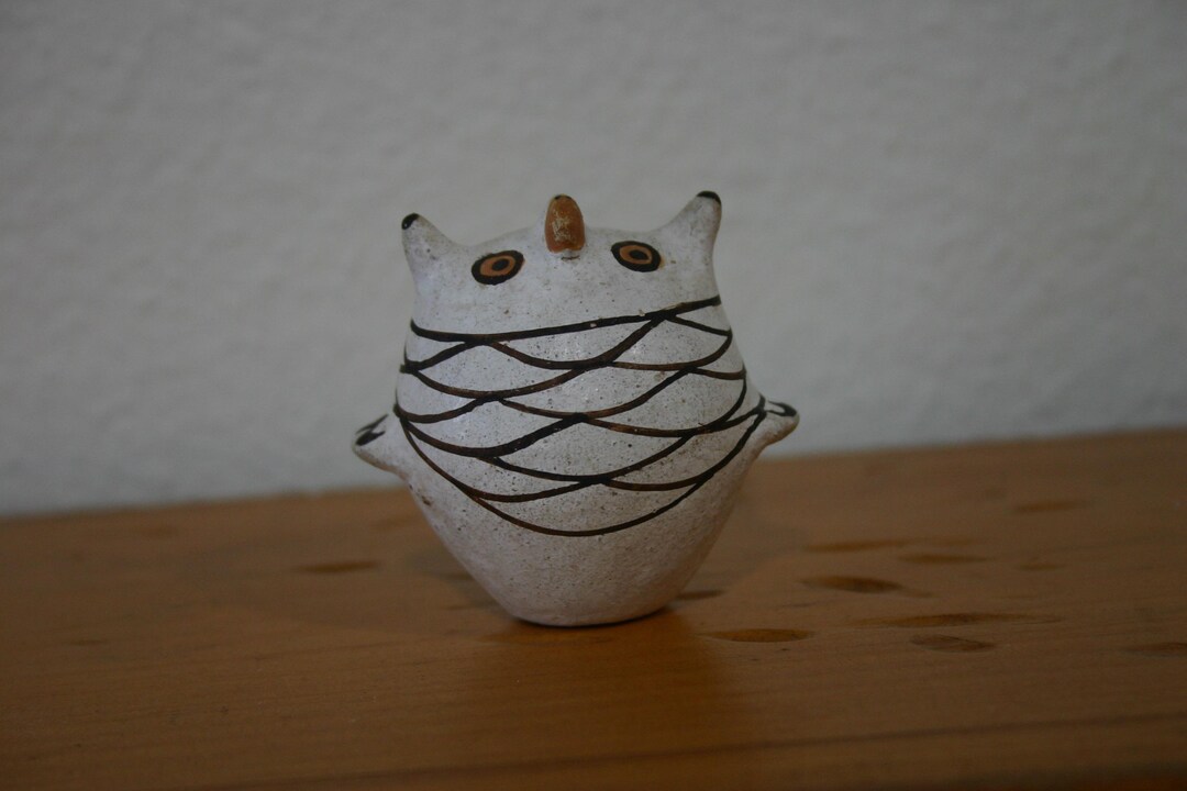 ACOMA Pottery Owl by Carrie Chino Vintage - Etsy