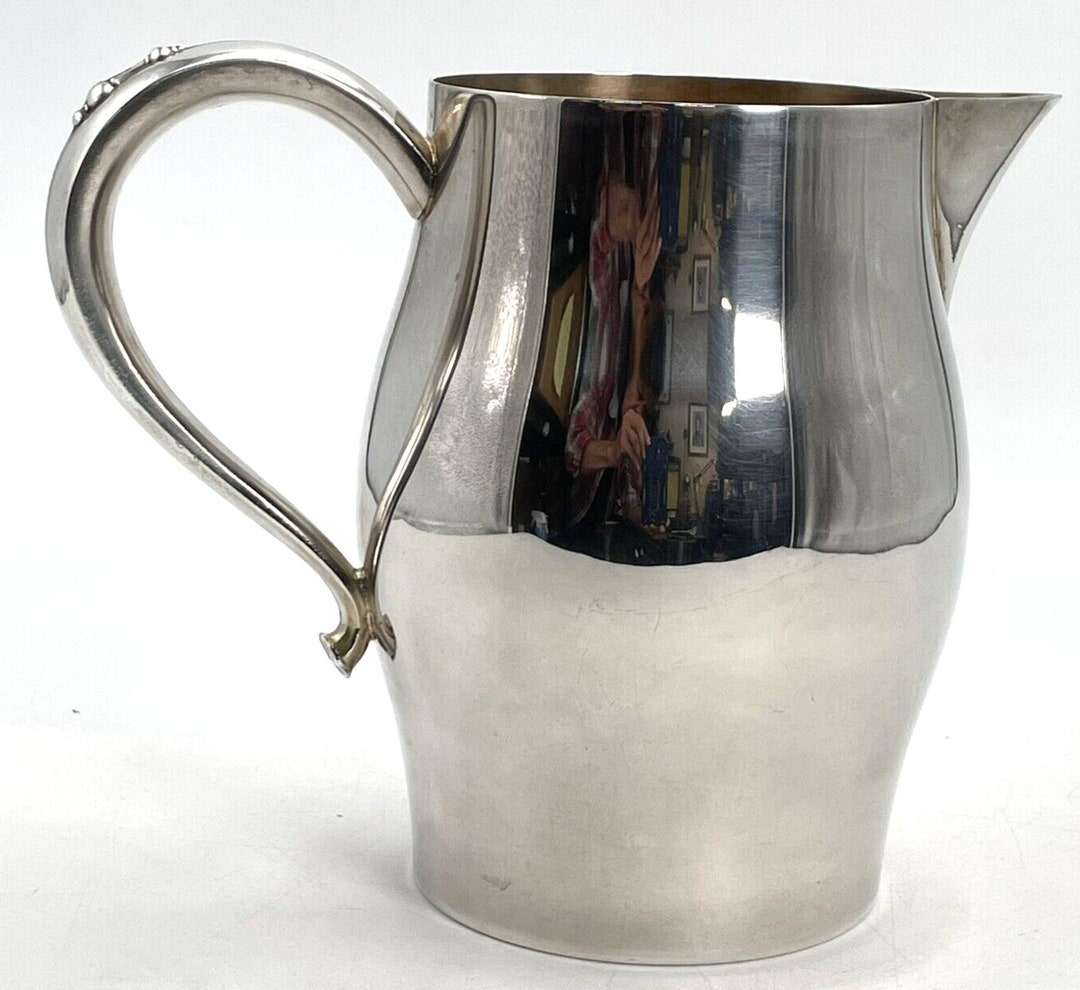 Vintage Silverplate Pitcher by Oneida Silversmiths 6.5" Tall - Etsy