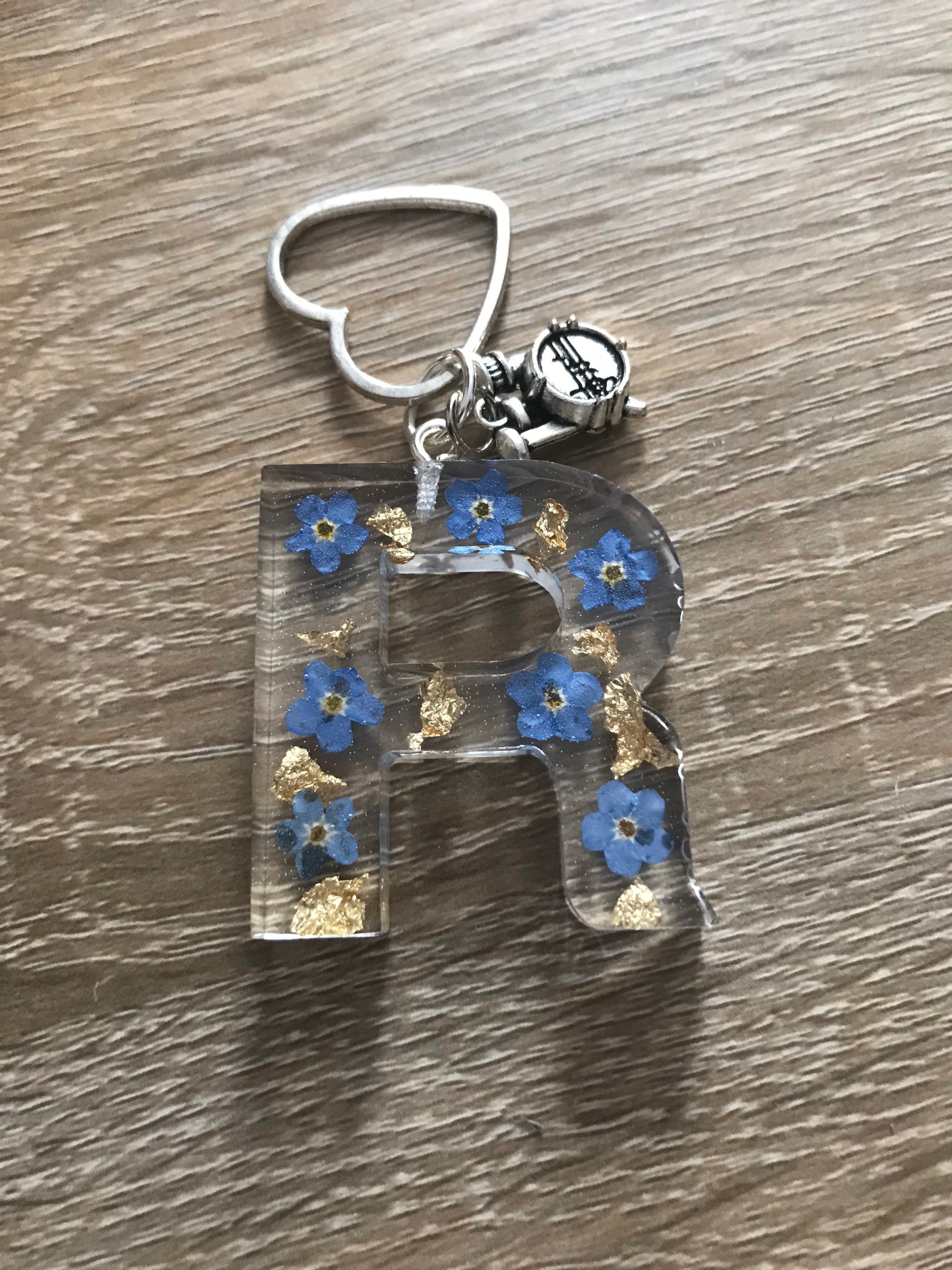 Resin Forget Me Not Initial Keyring - Etsy