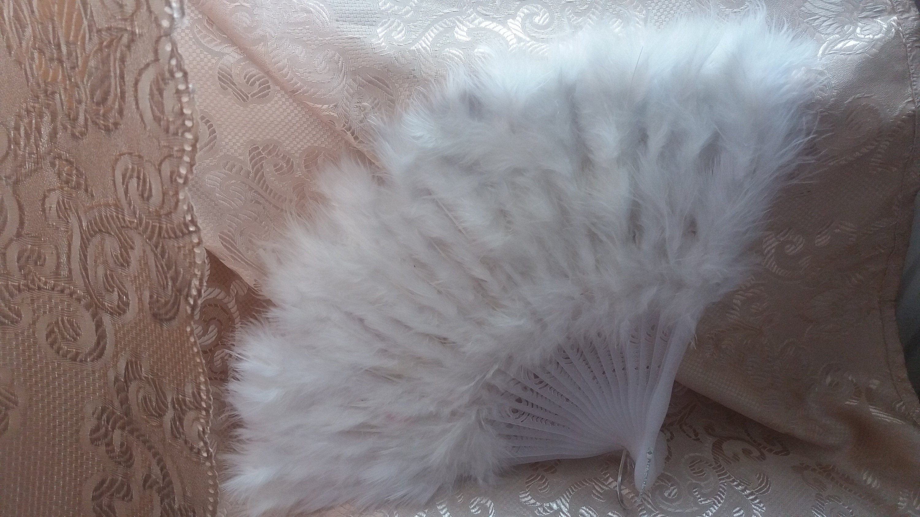 White Wedding Fan From Feather Fan for Bride and Bridesmaids - Etsy