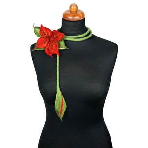 Red and Green Felt Necklace, Felt Necklace With Duble Flower, Lariat ...