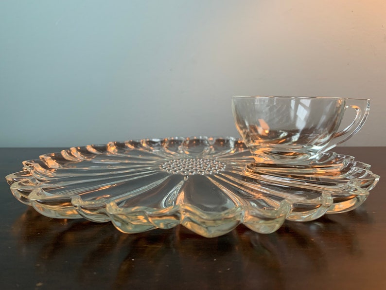 Vintage Colony Glass Daisy Snack Set Garden Club Luncheon | Etsy