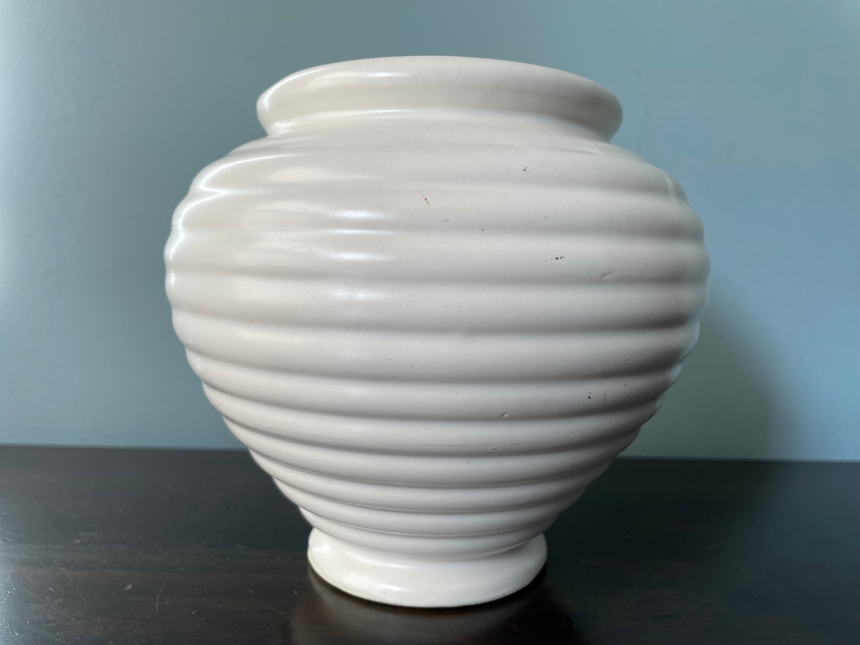 Vintage Hull Pottery Vase Hull Urn Vase Hull Ringed Vase Hull 419 White ...