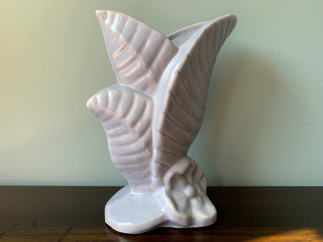 Vintage Rumrill Pottery USA Vase H67 Flowers Palm Fronds Leaves Fern ...