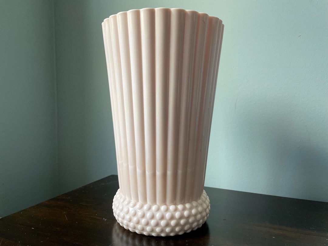 Vintage Jeannette Shell Pink Vase Ribbed Large Jeannette Glass Shell ...