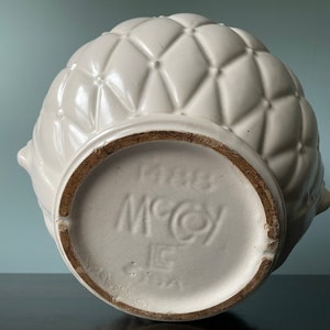 Vintage Mccoy Pottery Quilted Jardiniere Tufted Leaves Planter Flower ...