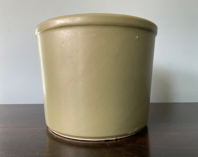 Vintage Mccoy Pottery Floraline Round Planter Crock Matte Green ...