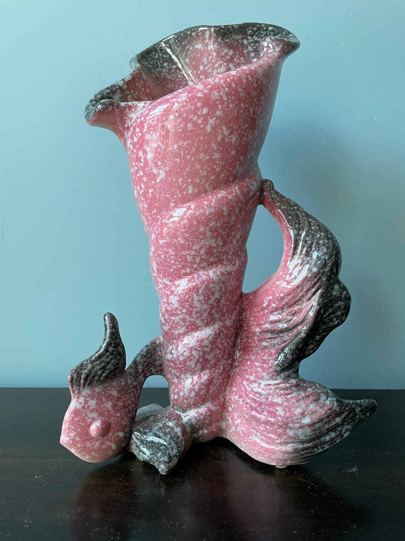 Vintage Hull Pottery Ebb Tide Vase Fish Shell Pink Speckled - Etsy