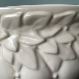 Vintage Mccoy Pottery Quilted Jardiniere Tufted Leaves Planter Flower ...