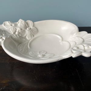 Vintage Holland Mold Dogwood Dish Decorative Bowl Trinket Dish Catch ...