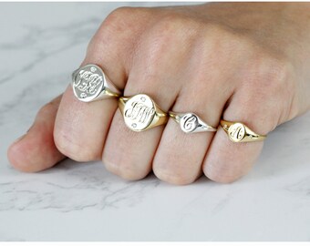 Initials Diamonds Signet Ring Solid Gold Signet Ring Monogram Ring Initial Ring Diamond Signet Ring Personalized Signet Ring Etsy
