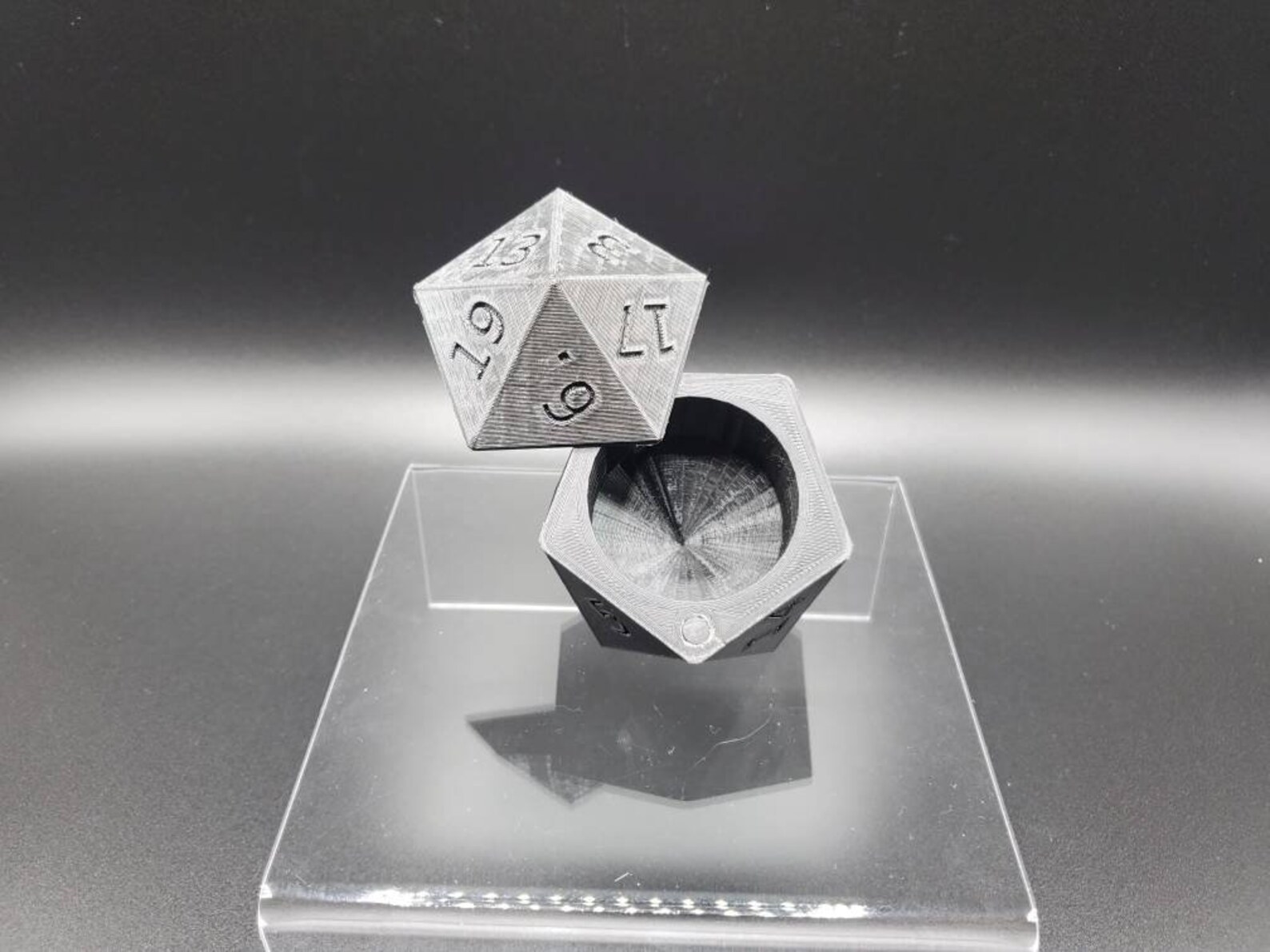 Magnetic D20 Dice Box | Tray | Holder | Storage | Dice | DND | Rollplay ...