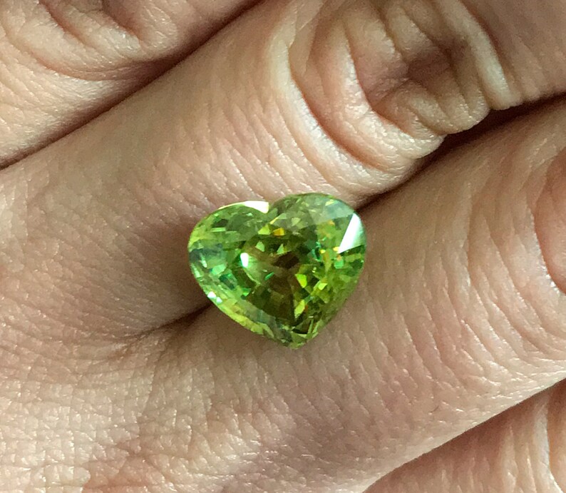 Sphene 6.31 Cts Loose Natural Gemstone Heart - Etsy Sphene 6.31 Cts Loose Natural Gemstone Heart - Etsy