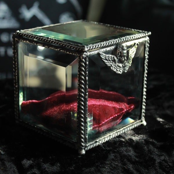 Vintage Glass Box - Etsy
