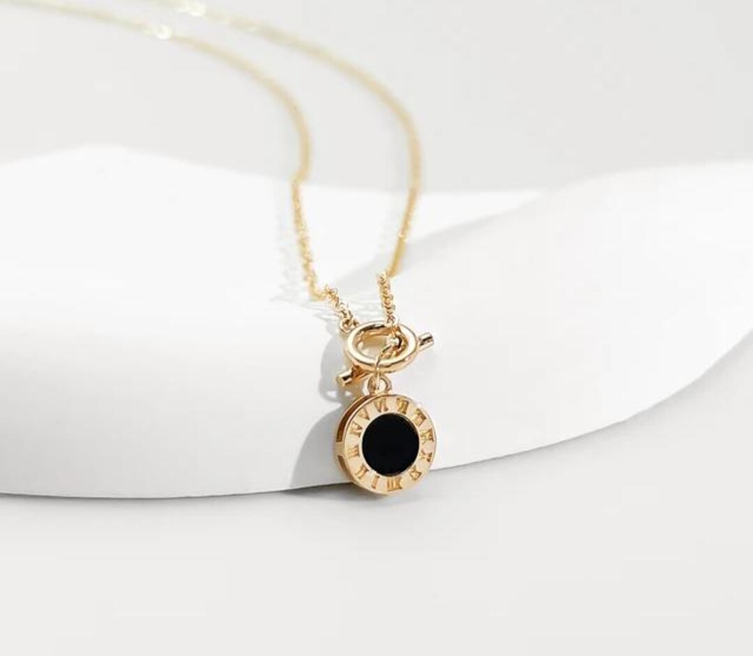 Lepos 18k Solid Gold Roman Number Circle Pendant Necklace - Etsy