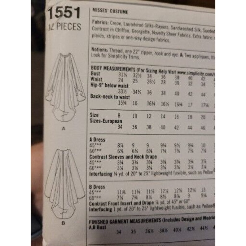 Renaissance Medieval Gown Queen Princess Size 16-24 Simplicity 1551 ...