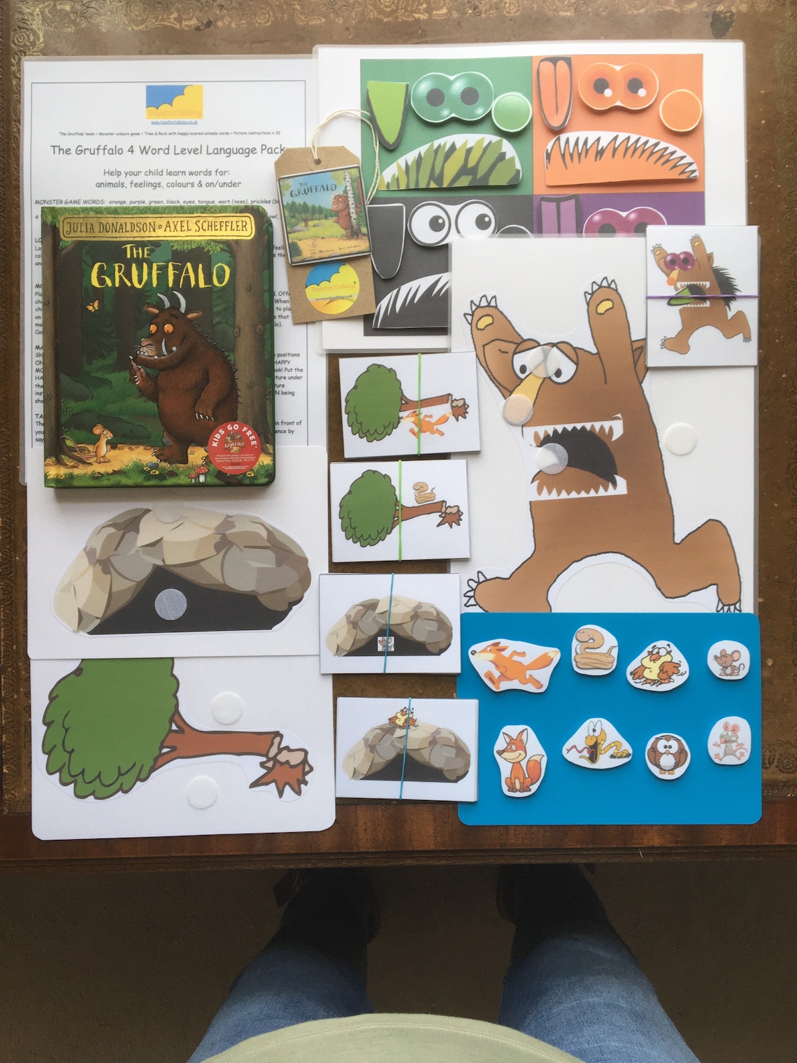 The Gruffalo Book 4 Word Level Pack: Feelings, Colours, on and Under - Etsy