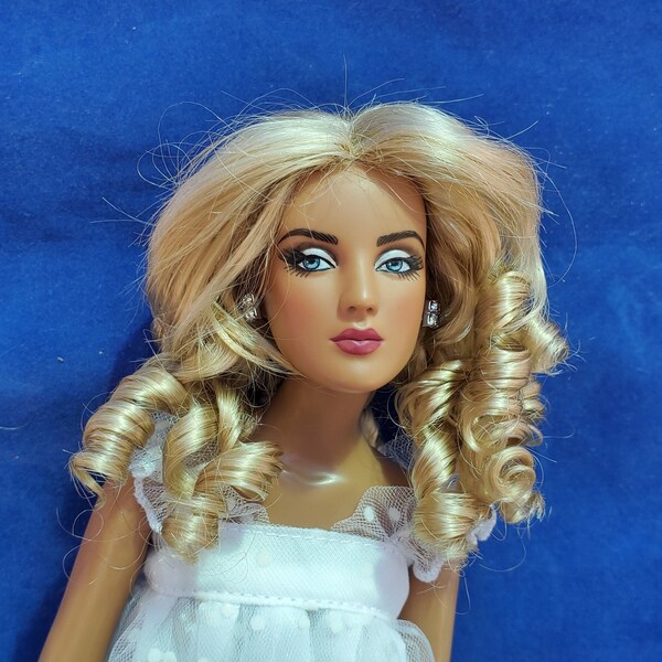 Barbie Wig - Etsy