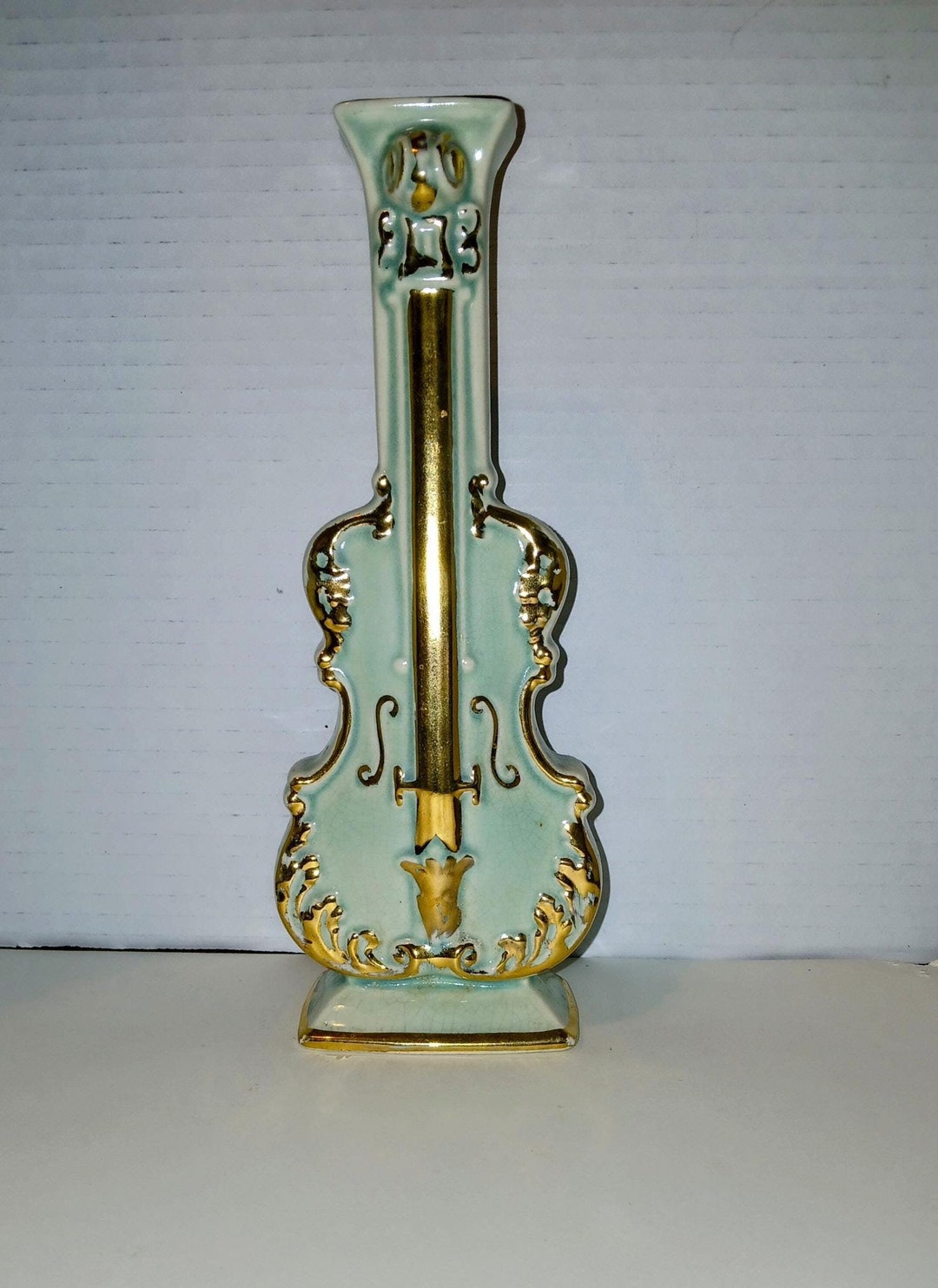 Porcelain Turquoise and 22k Gold Wall Pocket Violin Shape Bud Vase Used ...
