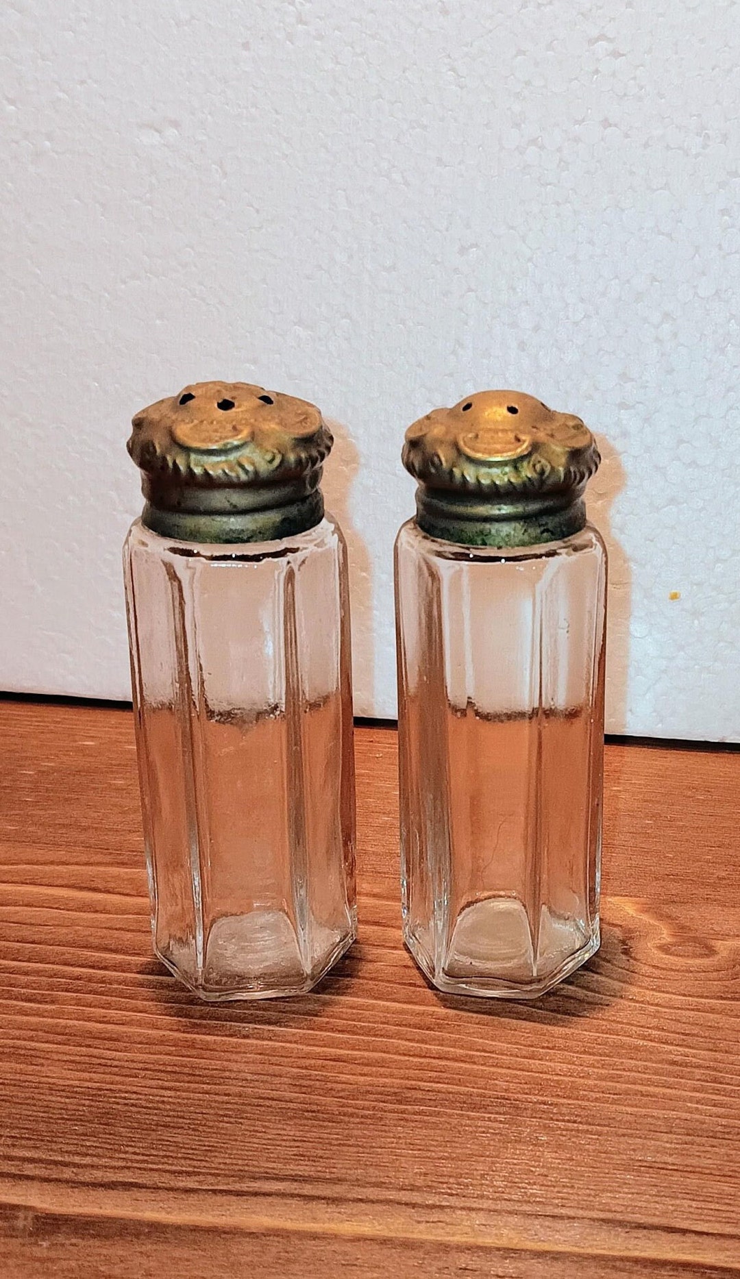 Silver Lid's Thin Salt & Pepper Glass Shaker Used - Etsy