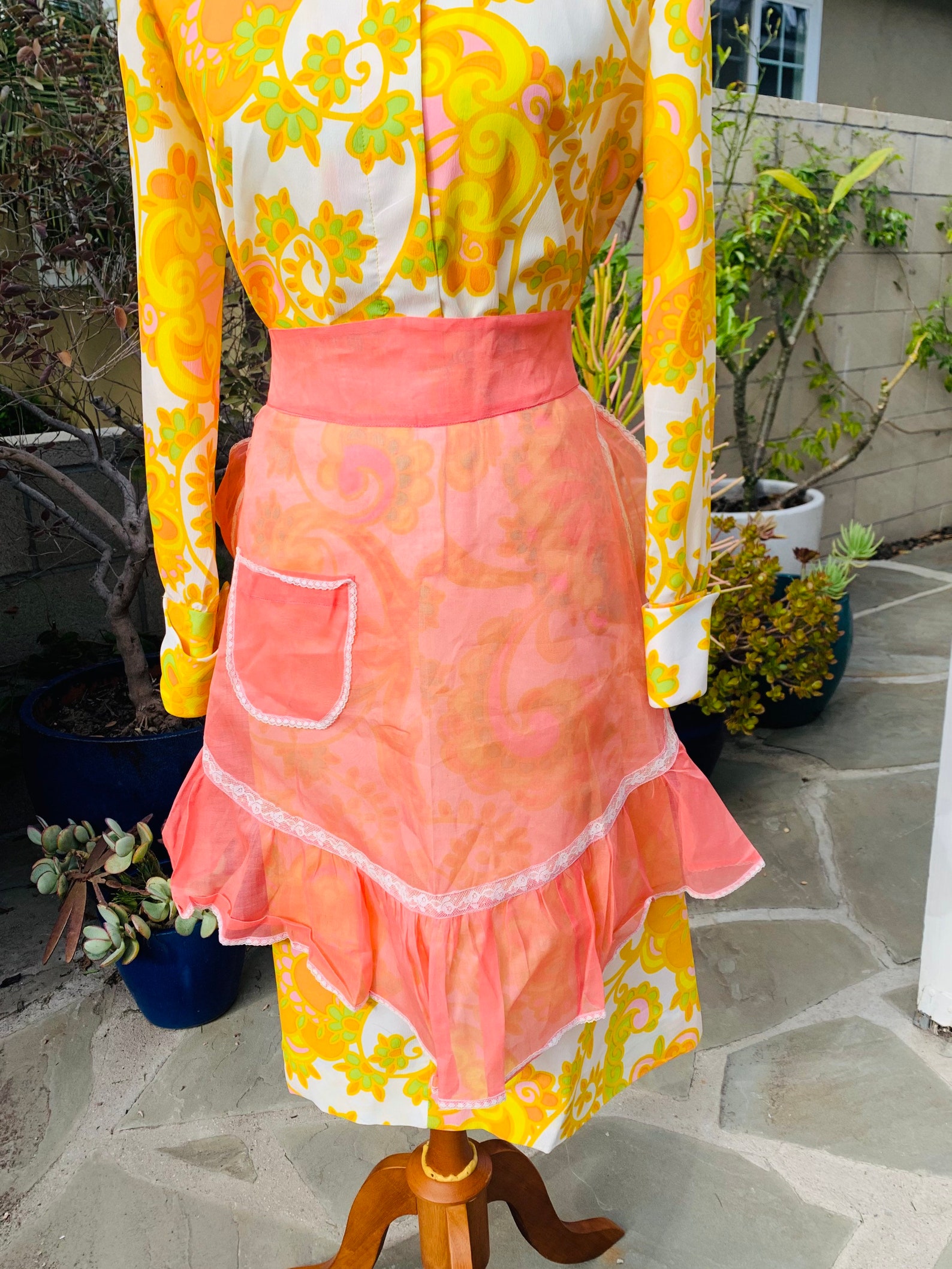 Vintage Kitchen Aprons/ Retro Half Aprons/ Handkerchief Aprons - Etsy