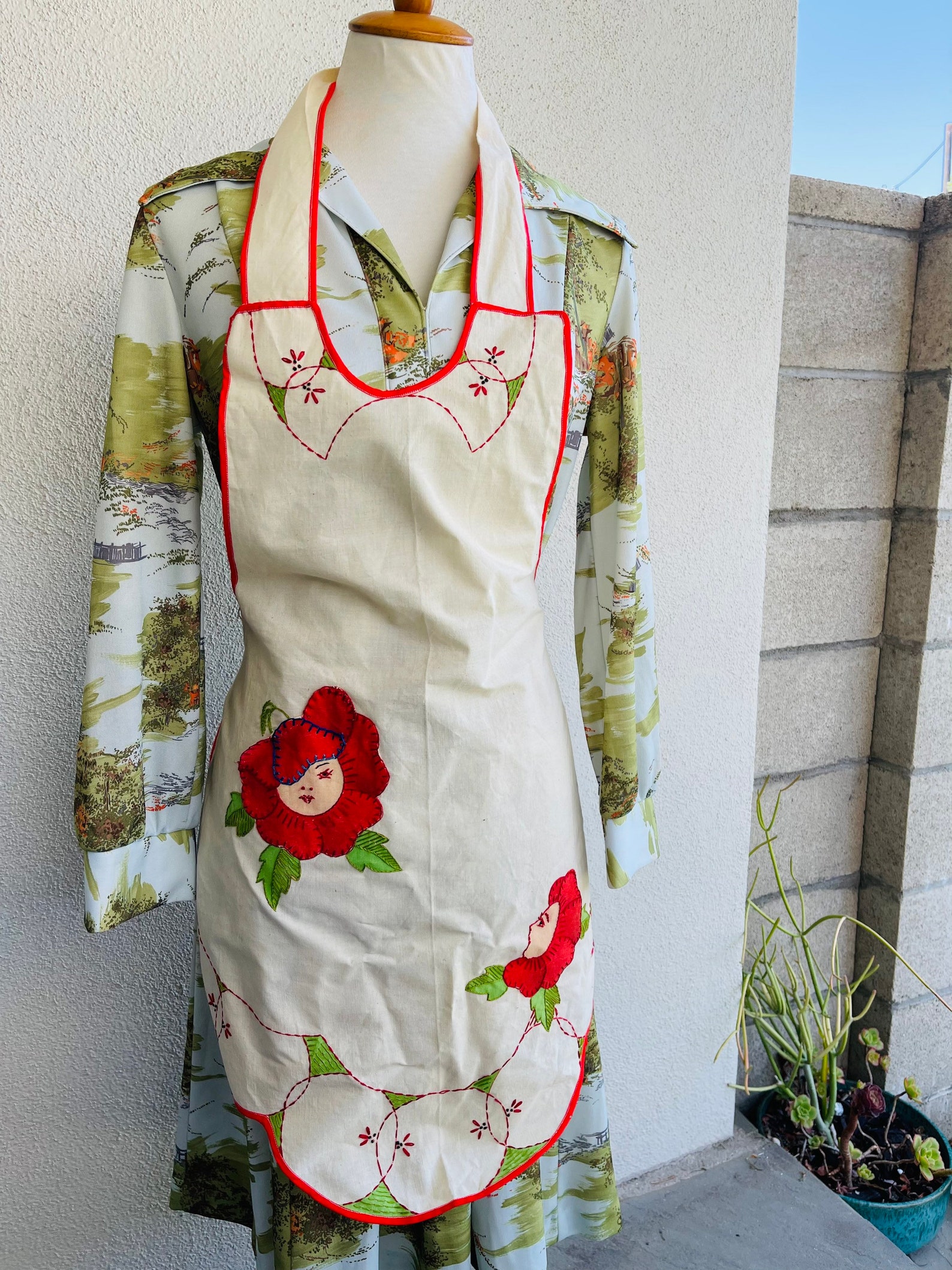 Vintage Kitchen Aprons/ Retro Half Aprons/ Handkerchief Aprons - Etsy