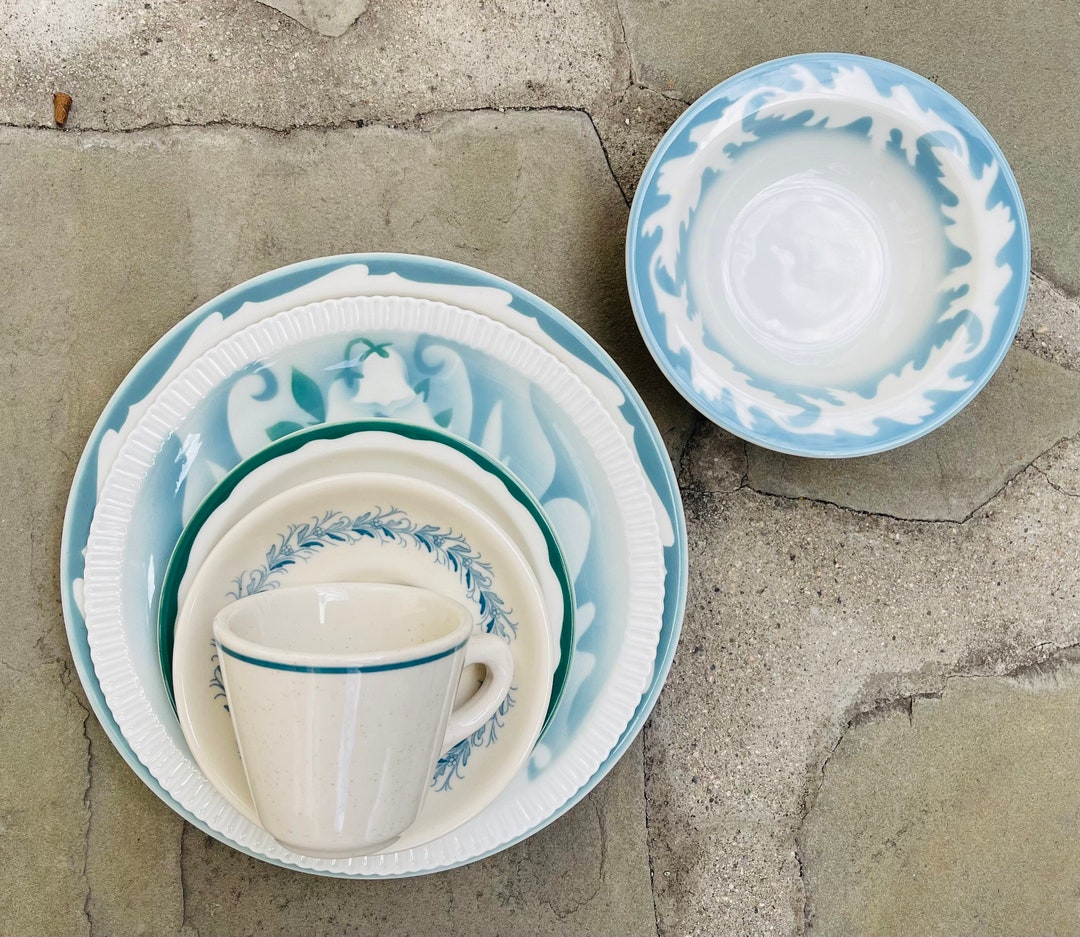 Mismatched Restaurant Ware 6 Piece Place Setting - Etsy