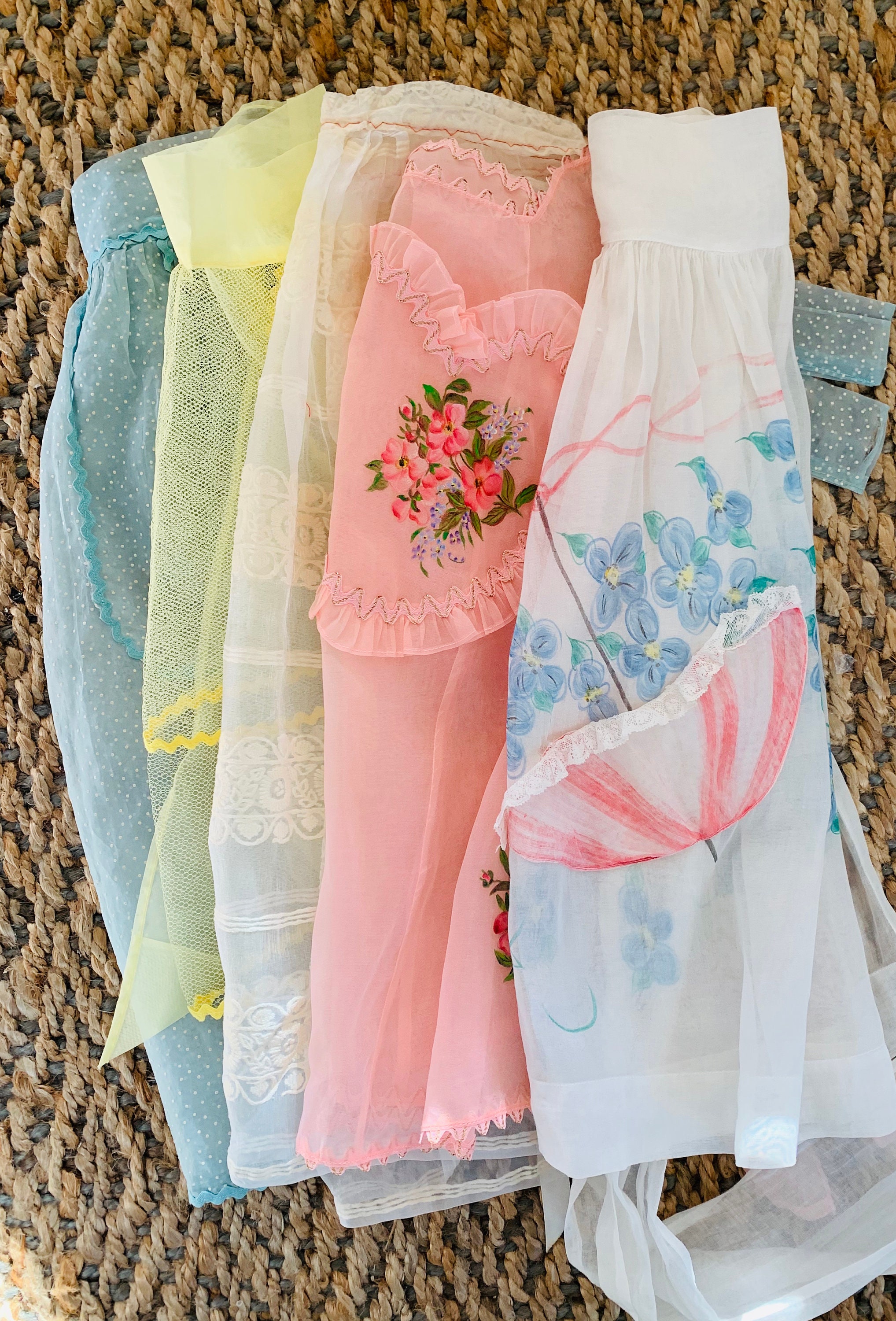 Vintage Kitchen Aprons/ Retro Half Aprons/ Handkerchief Aprons - Etsy