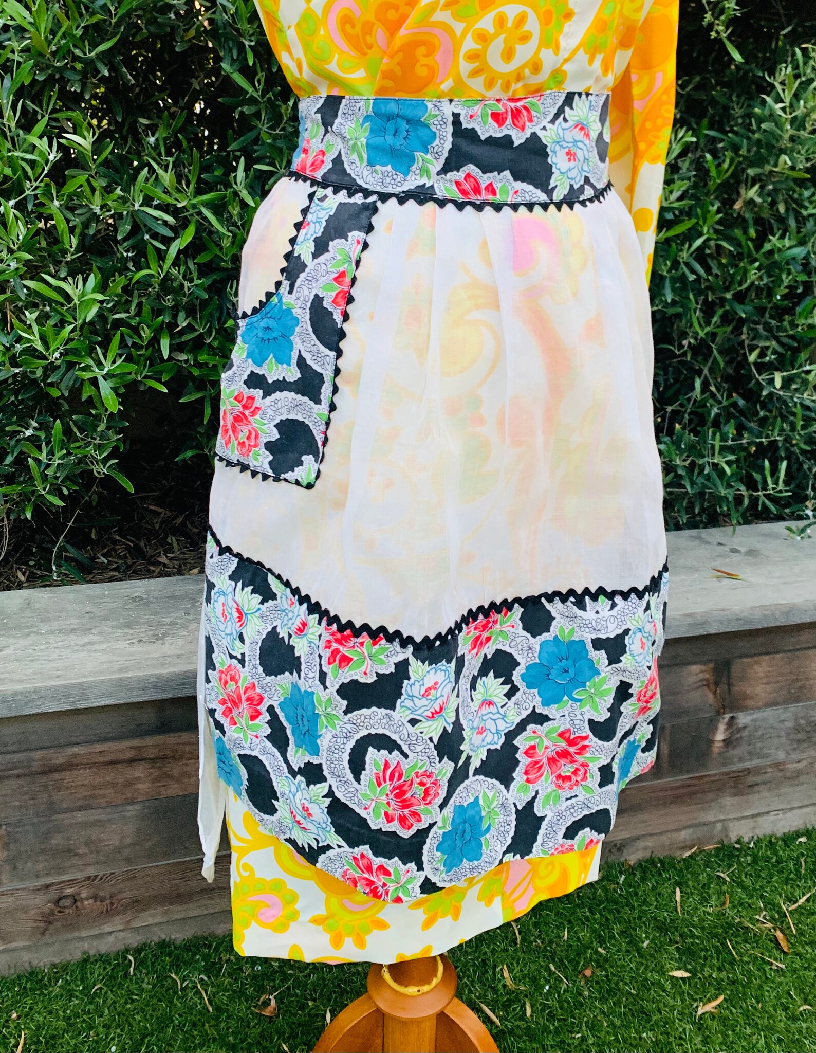 Vintage Aprons Sold Individually/ Floral Aprons/ Cute Apron - Etsy