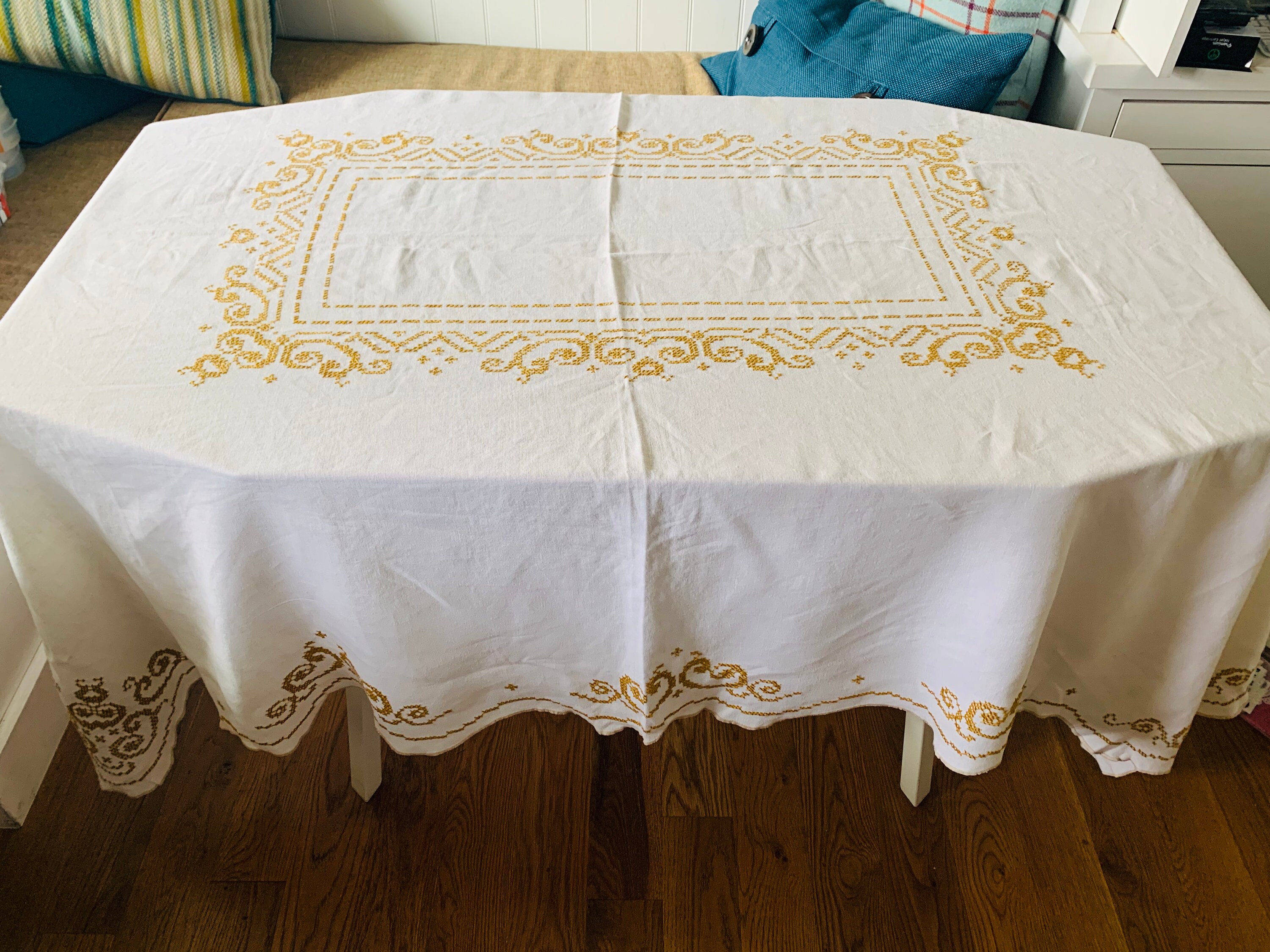 Vintage Tablecloths Sold Individually - Etsy