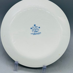 Figgio Norway Lotte Salad Plates, Cereal Bowls, Covered Casserole, and ...